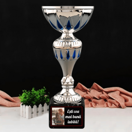Trofeu personalizat cu o poză si text, winner